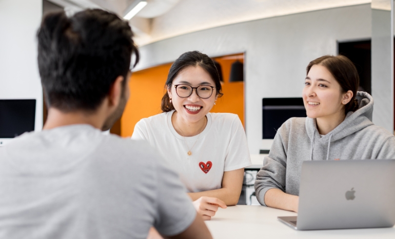 Top 5 Tips for Incoming Students | UCL School of Management